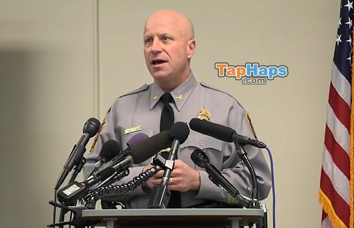 Police Chief Suspends Officer For Handing Over Wanted Fugitive To ICE