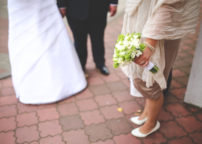 Aunt Scrawls Angry Message On RSVP After ‘Rude’ Wedding Invitation ...