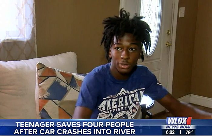 Teens Saves 3 Girls After Car Plunges Into River, Then Saves Cop