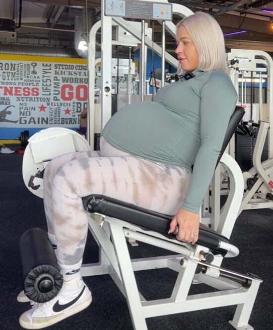 Men Keep Hitting On Woman At Gym, Then She Turns Around